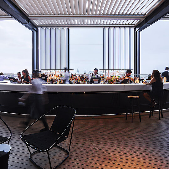 Zephyr, Hyatt Regency Sydney by Bates Smart | Eat Drink Design Awards