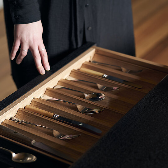 Van Bone by Laura Simone | Eat Drink Design Awards