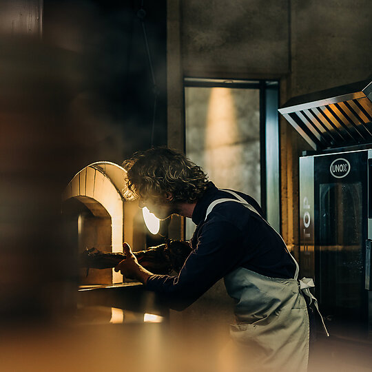 Van Bone by Laura Simone | Eat Drink Design Awards