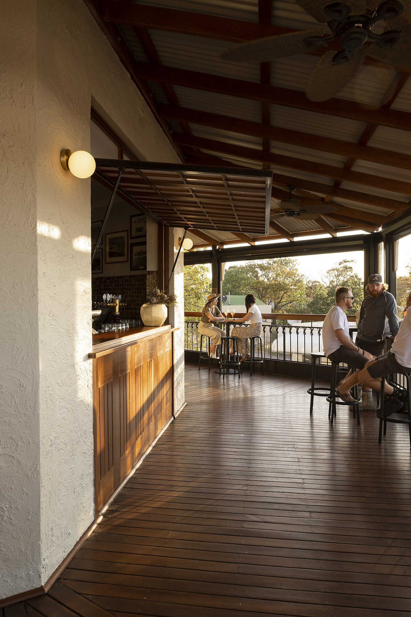 Bassendean Hotel by Woods Bagot | Eat Drink Design Awards