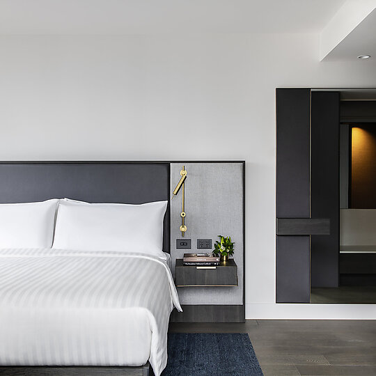 Melbourne Marriott Hotel Docklands by DKO | Eat Drink Design Awards