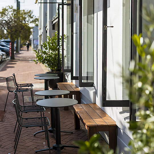 Tom's Providore & Wine Bar by Mata Design Studio | Eat Drink Design Awards