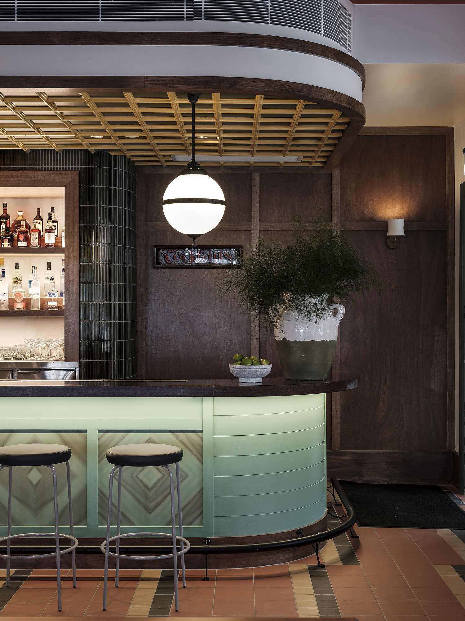 Woolly Bay Hotel by Luchetti Krelle | Eat Drink Design Awards